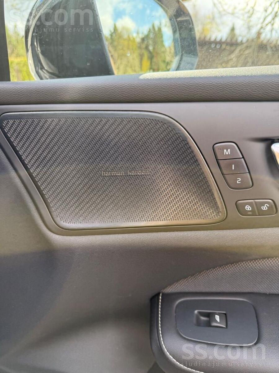 Volvo S60 2023 Rīga, ar dzinēja tilpumu 2.00 L un nobraukumu 31 tūkst. km par 36900 €, foto 8 vietnē AUTOMOTO.COM.LV