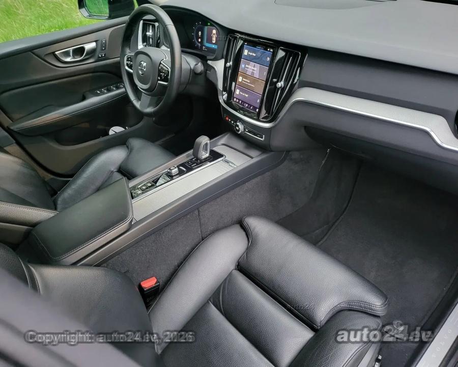 Volvo S60 2023 Tallina, ar dzinēja tilpumu 2.00 L un nobraukumu 0 tūkst. km par 16900 €, foto 9 vietnē AUTOMOTO.COM.LV