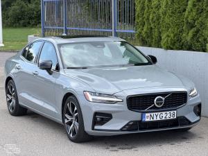 Volvo S60 2025 in Vilnius, with an engine capacity of 2.00 L and mileage of 22 thousand km for 30000 €, photo 8 on AUTOMOTO.COM.LV