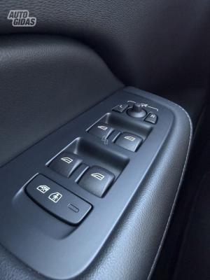 Volvo S60 2025 in Vilnius, with an engine capacity of 2.00 L and mileage of 22 thousand km for 30000 €, photo 21 on AUTOMOTO.COM.LV