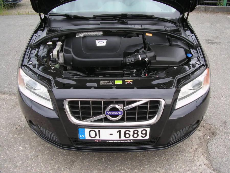 Volvo S60 2012 Sigulda, ar dzinēja tilpumu 2.00 L un nobraukumu 306 tūkst. km par 6350 €, foto 30 vietnē AUTOMOTO.COM.LV