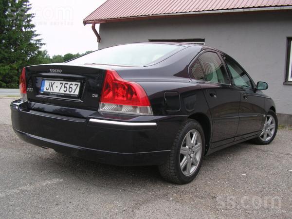 Фиолетовый Вольво С60 2006 в Рига, объемом двигателя 2.40 л и пробегом 0 тыс. км за 1950 €, фото 10 на AUTOMOTO.COM.LV