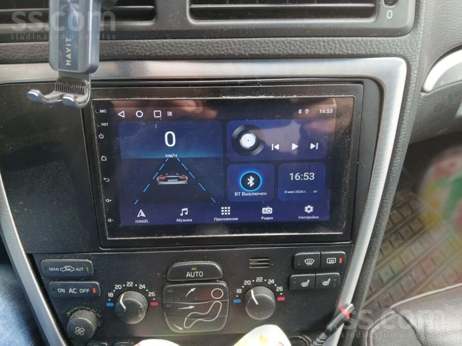 Balts Volvo S60 2004 Rīga, ar dzinēja tilpumu 2.50 L un nobraukumu 254 tūkst. km par 1250 €, foto 4 vietnē AUTOMOTO.COM.LV