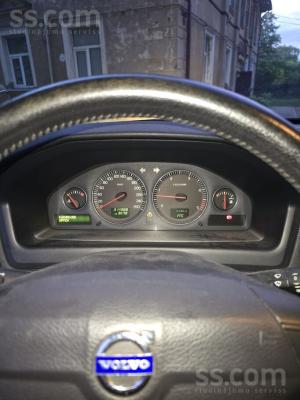 Balts Volvo S60 2005 Rīga, ar dzinēja tilpumu 2.40 L un nobraukumu 315 tūkst. km par 850 €, foto 15 vietnē AUTOMOTO.COM.LV