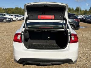 Balts Volvo S60 2010 Šauļi, ar dzinēja tilpumu 1.98 L un nobraukumu 371 tūkst. km par 3300 €, foto 7 vietnē AUTOMOTO.COM.LV