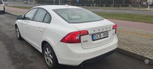 White Volvo S60 2011 in Klaipeda, with an engine capacity of 1.60 L and mileage of 189 thousand km for 5300 €, photo 5 on AUTOMOTO.COM.LV