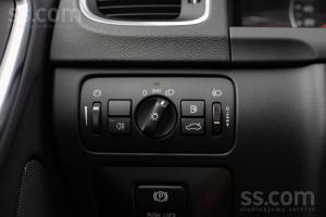 Balts Volvo S60 2011 Rīga, ar dzinēja tilpumu 1.60 L un nobraukumu 375 tūkst. km par 4990 €, foto 15 vietnē AUTOMOTO.COM.LV