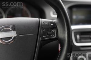 Balts Volvo S60 2011 Rīga, ar dzinēja tilpumu 1.60 L un nobraukumu 375 tūkst. km par 4990 €, foto 17 vietnē AUTOMOTO.COM.LV