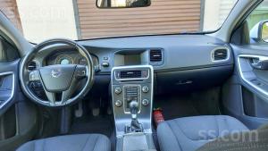 Balts Volvo S60 2011 Ogre, ar dzinēja tilpumu 1.60 L un nobraukumu 228 tūkst. km par 5850 €, foto 7 vietnē AUTOMOTO.COM.LV
