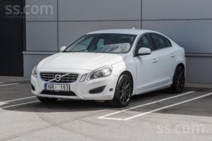 White Volvo S60 2011 in Riga, with an engine capacity of 2.40 L and mileage of 317 thousand km for 5490 €, photo  on AUTOMOTO.COM.LV