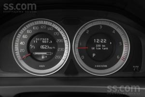 White Volvo S60 2011 in Riga, with an engine capacity of 2.40 L and mileage of 317 thousand km for 5490 €, photo 21 on AUTOMOTO.COM.LV