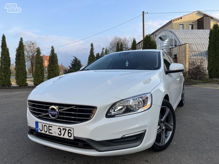 Balts Volvo S60 2013 Alīta, ar dzinēja tilpumu 2.00 L un nobraukumu 340 tūkst. km par 5450 €, foto 1 vietnē AUTOMOTO.COM.LV