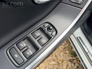 White Volvo S60 2013 in Riga, with an engine capacity of 2.00 L and mileage of 0 thousand km for 6995 €, photo 10 on AUTOMOTO.COM.LV