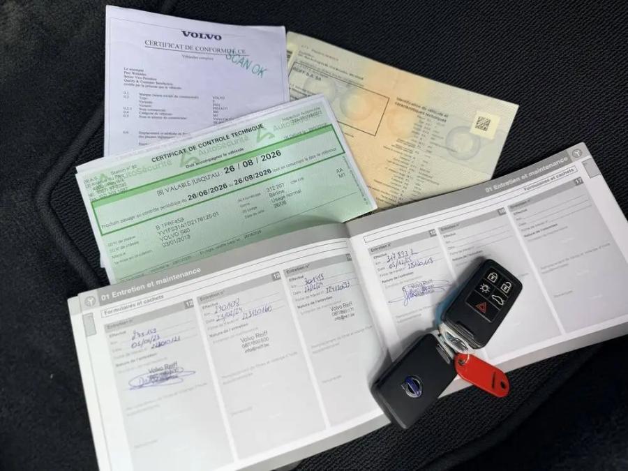 Balts Volvo S60 2013 Rīga, ar dzinēja tilpumu 2.00 L un nobraukumu 0 tūkst. km par 6995 €, foto 26 vietnē AUTOMOTO.COM.LV
