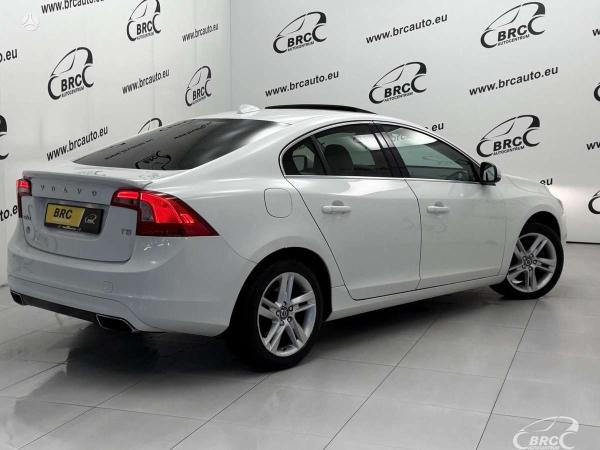 White Volvo S60 2014 in Vilnius, with an engine capacity of 2.50 L and mileage of 166 thousand km for 6990 €, photo 3 on AUTOMOTO.COM.LV