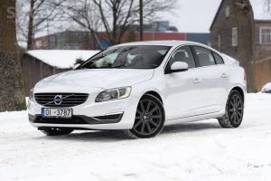 White Volvo S60 2014 in Jelgava, with an engine capacity of 2.00 L and mileage of 91 thousand km for 14900 €, photo  on AUTOMOTO.COM.LV