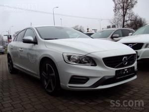 Balts Volvo S60 2014 Rīga, ar dzinēja tilpumu 1.60 L un nobraukumu 131 tūkst. km par 11000 €, foto 3 vietnē AUTOMOTO.COM.LV