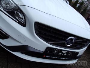 Balts Volvo S60 2014 Rīga, ar dzinēja tilpumu 1.60 L un nobraukumu 131 tūkst. km par 11000 €, foto 18 vietnē AUTOMOTO.COM.LV