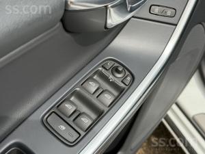 Balts Volvo S60 2014 Rīga, ar dzinēja tilpumu 2.00 L un nobraukumu 234 tūkst. km par 9750 €, foto 7 vietnē AUTOMOTO.COM.LV