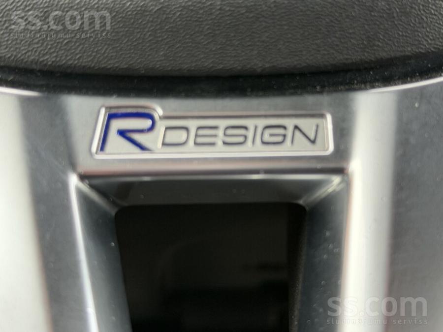 Balts Volvo S60 2014 Rīga, ar dzinēja tilpumu 2.00 L un nobraukumu 234 tūkst. km par 9750 €, foto 10 vietnē AUTOMOTO.COM.LV
