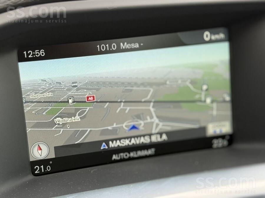 Balts Volvo S60 2014 Rīga, ar dzinēja tilpumu 2.00 L un nobraukumu 234 tūkst. km par 9750 €, foto 12 vietnē AUTOMOTO.COM.LV