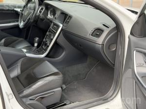 Balts Volvo S60 2014 Rīga, ar dzinēja tilpumu 2.00 L un nobraukumu 234 tūkst. km par 9750 €, foto 13 vietnē AUTOMOTO.COM.LV