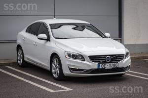 White Volvo S60 2014 in Riga, with an engine capacity of 2.00 L and mileage of 258 thousand km for 7350 €, photo 4 on AUTOMOTO.COM.LV