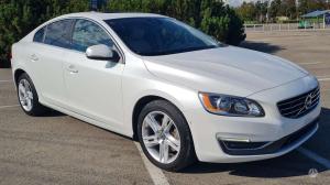 Balts Volvo S60 2014 Šauļi, ar dzinēja tilpumu 2.50 L un nobraukumu 214 tūkst. km par 9600 €, foto 3 vietnē AUTOMOTO.COM.LV
