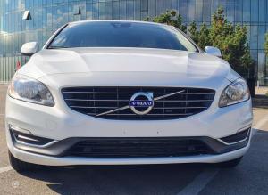 Balts Volvo S60 2014 Šauļi, ar dzinēja tilpumu 2.50 L un nobraukumu 214 tūkst. km par 9600 €, foto 7 vietnē AUTOMOTO.COM.LV