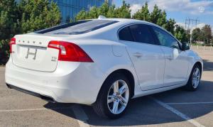 Balts Volvo S60 2014 Šauļi, ar dzinēja tilpumu 2.50 L un nobraukumu 214 tūkst. km par 9600 €, foto 16 vietnē AUTOMOTO.COM.LV