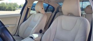 Balts Volvo S60 2014 Šauļi, ar dzinēja tilpumu 2.50 L un nobraukumu 214 tūkst. km par 9600 €, foto 22 vietnē AUTOMOTO.COM.LV