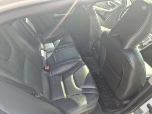 Balts Volvo S60 2014 Jonava, ar dzinēja tilpumu 2.50 L un nobraukumu 142 tūkst. km par 9500 €, foto 10 vietnē AUTOMOTO.COM.LV