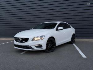 Balts Volvo S60 2015 Alīta, ar dzinēja tilpumu 1.97 L un nobraukumu 322 tūkst. km par 10700 €, foto 3 vietnē AUTOMOTO.COM.LV