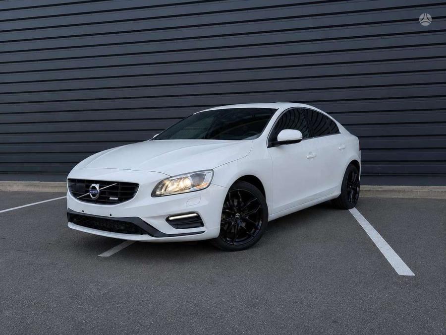 Balts Volvo S60 2015 Alīta, ar dzinēja tilpumu 1.97 L un nobraukumu 322 tūkst. km par 10700 €, foto 3 vietnē AUTOMOTO.COM.LV