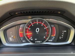 Белый Вольво С60 2015 в Вильнюс, объемом двигателя 1.97 л и пробегом 213 тыс. км за 8000 €, фото 16 на AUTOMOTO.COM.LV