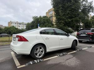 Белый Вольво С60 2015 в Вильнюс, объемом двигателя 1.97 л и пробегом 108 тыс. км за 9400 €, фото 4 на AUTOMOTO.COM.LV
