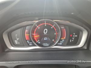 Белый Вольво С60 2015 в Таллин, объемом двигателя 2.40 л и пробегом 122 тыс. км за 17500 €, фото 16 на AUTOMOTO.COM.LV