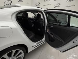Balts Volvo S60 2016 Avižieniai, ar dzinēja tilpumu 2.00 L un nobraukumu 200 tūkst. km par 10900 €, foto 12 vietnē AUTOMOTO.COM.LV