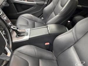 Balts Volvo S60 2016 Avižieniai, ar dzinēja tilpumu 2.00 L un nobraukumu 200 tūkst. km par 10900 €, foto 24 vietnē AUTOMOTO.COM.LV