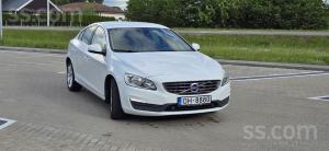 White Volvo S60 2016 in Riga, with an engine capacity of 2.00 L and mileage of 192 thousand km for 9000 €, photo 14 on AUTOMOTO.COM.LV