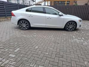 Balts Volvo S60 2018 Kauņa, ar dzinēja tilpumu 1.97 L un nobraukumu 175 tūkst. km par 10250 €, foto 8 vietnē AUTOMOTO.COM.LV