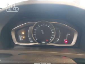Белый Вольво С60 2018 в Вильнюс, объемом двигателя 2.00 л и пробегом 36 тыс. км за 6500 €, фото 8 на AUTOMOTO.COM.LV