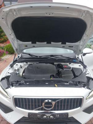 White Volvo S60 2020 in Klaipeda, with an engine capacity of 2.00 L and mileage of 76 thousand km for 20800 €, photo 9 on AUTOMOTO.COM.LV