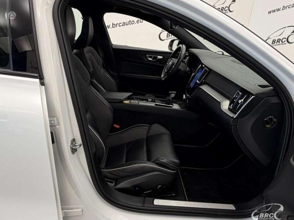 White Volvo S60 2020 in Vilnius, with an engine capacity of 1.97 L and mileage of 118 thousand km for 20500 €, photo 6 on AUTOMOTO.COM.LV