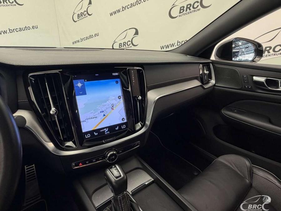 White Volvo S60 2020 in Vilnius, with an engine capacity of 1.97 L and mileage of 118 thousand km for 20500 €, photo 30 on AUTOMOTO.COM.LV