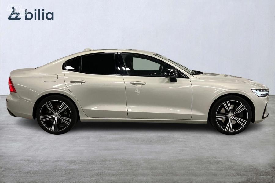 Balts Volvo S60 2022 Kauņa, ar dzinēja tilpumu 0.00 L un nobraukumu 95 tūkst. km par 37169 €, foto 18 vietnē AUTOMOTO.COM.LV