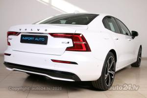 Balts Volvo S60 2023 Tallina, ar dzinēja tilpumu 2.00 L un nobraukumu 28 tūkst. km par 39990 €, foto 8 vietnē AUTOMOTO.COM.LV