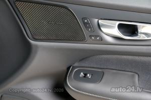 Balts Volvo S60 2023 Tallina, ar dzinēja tilpumu 2.00 L un nobraukumu 28 tūkst. km par 39990 €, foto 15 vietnē AUTOMOTO.COM.LV