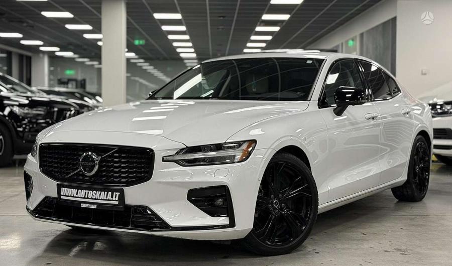 White Volvo S60 2023 in Klaipeda, with an engine capacity of 1.97 L and mileage of 42 thousand km for 24000 €, photo 13 on AUTOMOTO.COM.LV