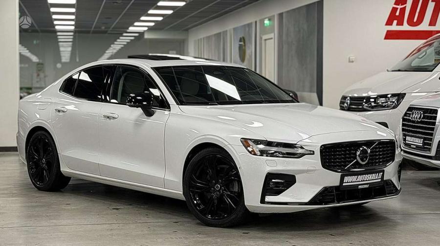 White Volvo S60 2023 in Klaipeda, with an engine capacity of 1.97 L and mileage of 42 thousand km for 24000 €, photo 29 on AUTOMOTO.COM.LV